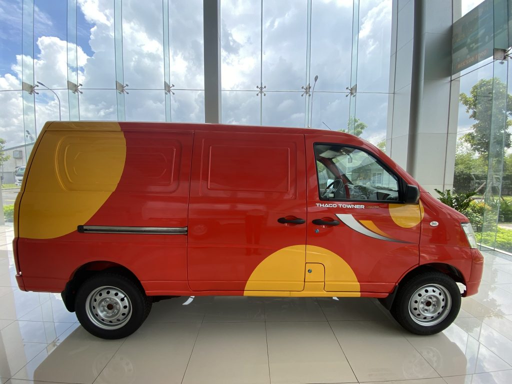THACO TOWNER VAN 2S - 945 KG - Di chuyển 24/24 - Xe Tải Miền Nam